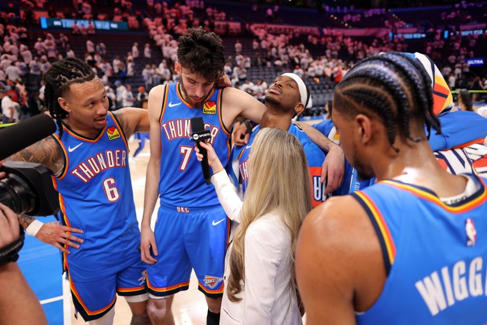 Standing By Your Teammates: What The Oklahoma City Thunder Can Teach Us ...