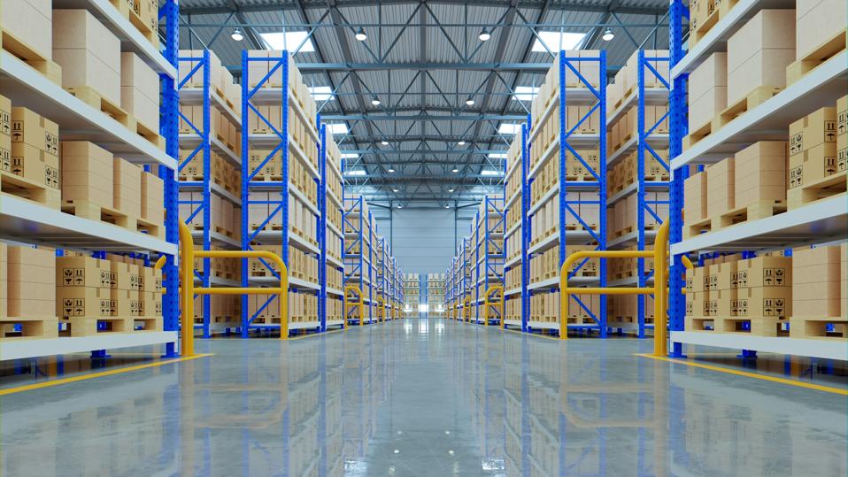 Implementing IoT Technologies To Optimize Supply Chain Visibility