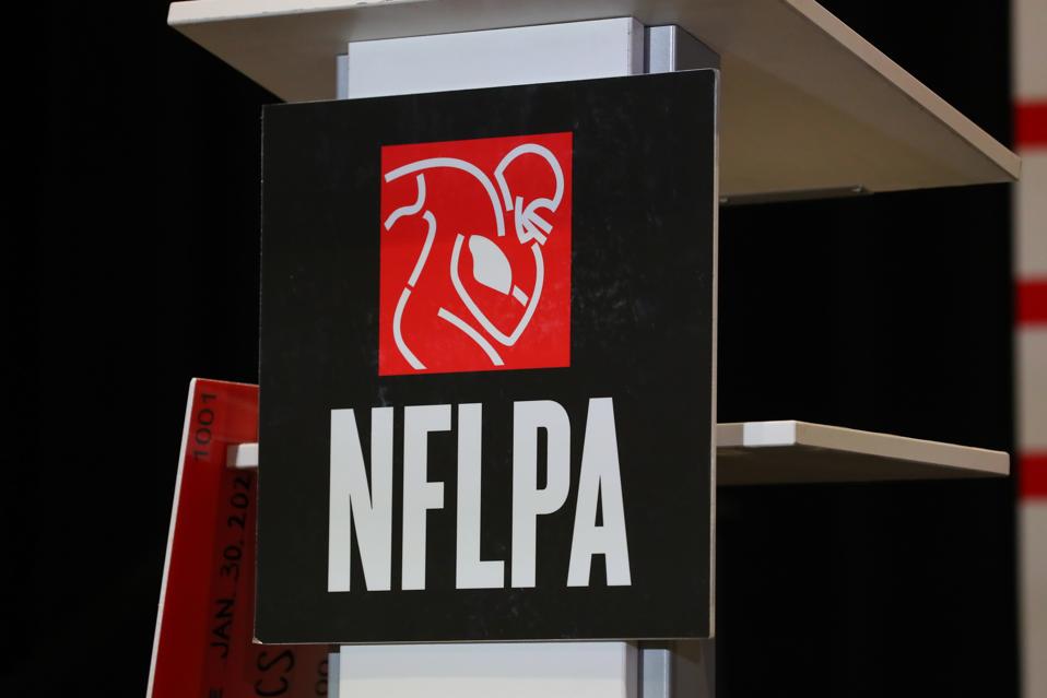 How The NFL Players Association Helps Athletes Deal With Mental Health