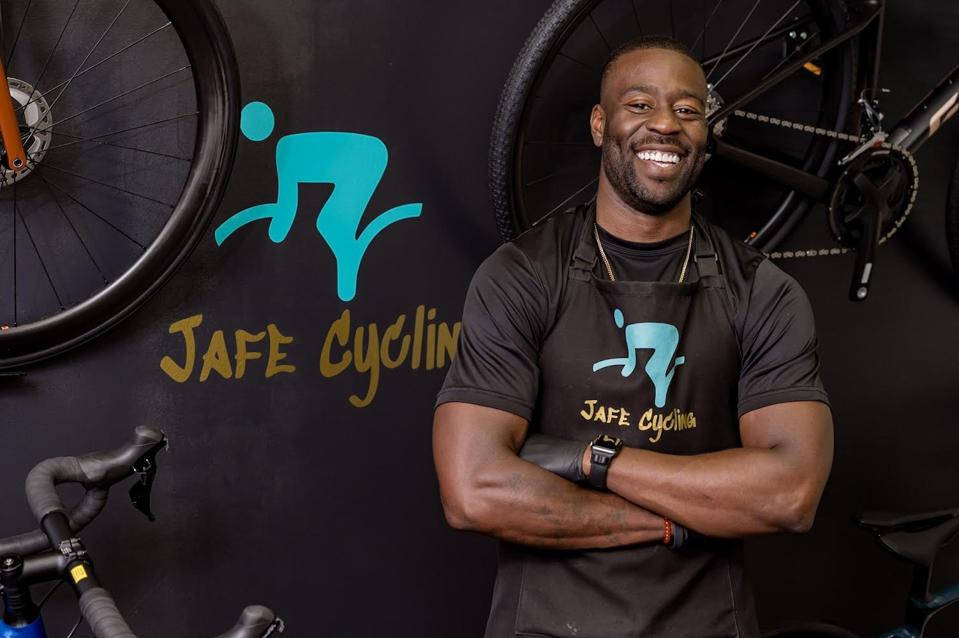 8.9% Of US Cyclists Are Black– Matt Onojafe Is Peddling Towards Inclusion