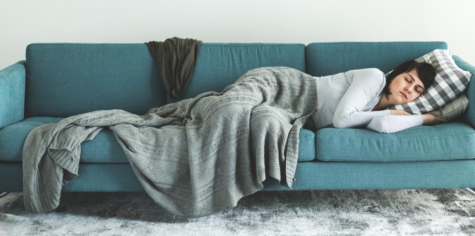 3 Ways Napping Boosts Health, Happiness, and Performance