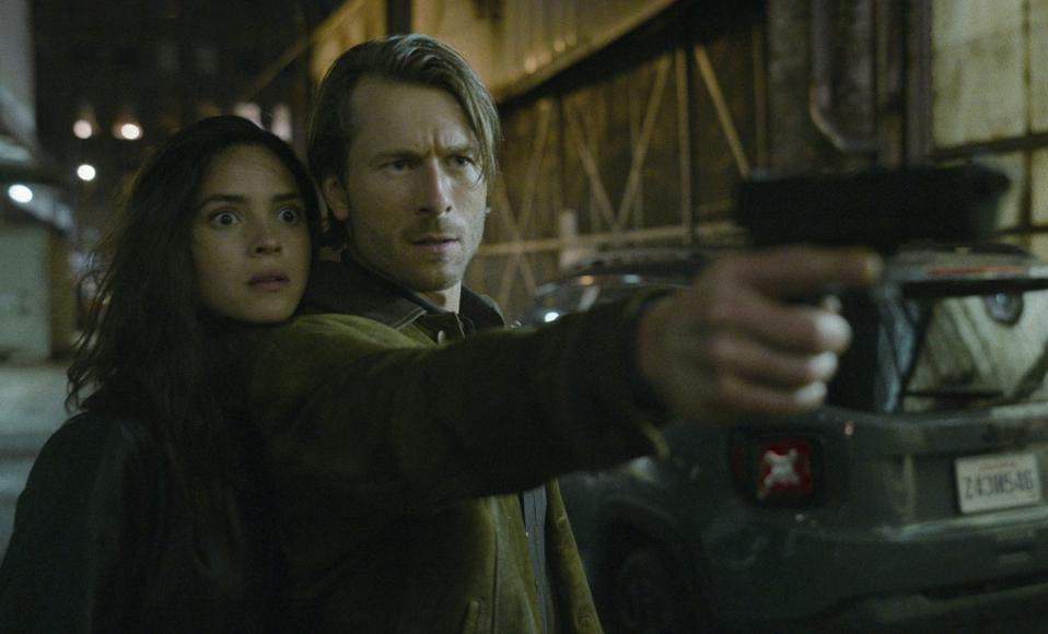 ‘Hit Man’ Review: Is Richard Linklater’s New Netflix Movie Any Good?