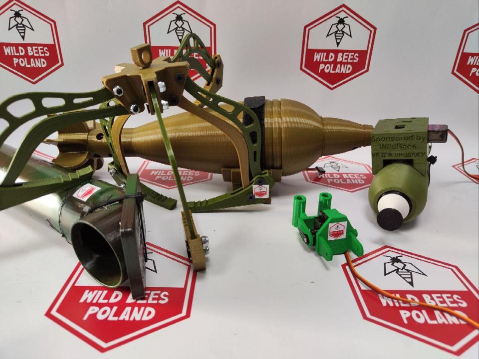 Volunteers Worldwide With 3D Printers Are Aiding Ukraine’s War Effort