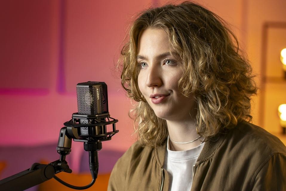 Lewitt Audio’s Ray Is The World’s First Microphone That Focuses On Your ...