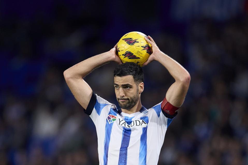 As Mikel Merino Attracts Barcelona, Real Sociedad Enters The Spotlight