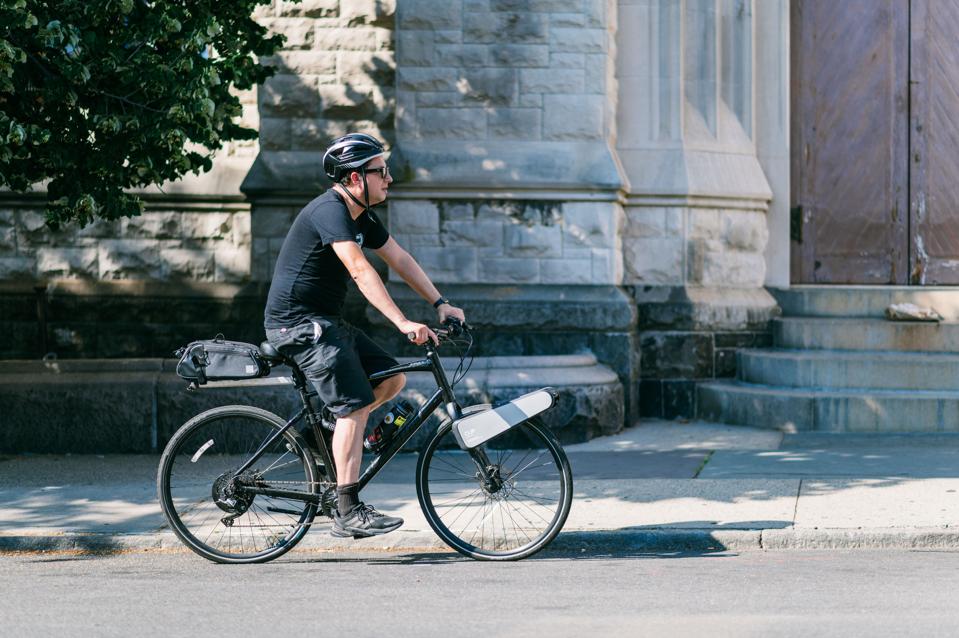 Clip Attaches To Traditional Bike To Transform Into Boosted E-Bike