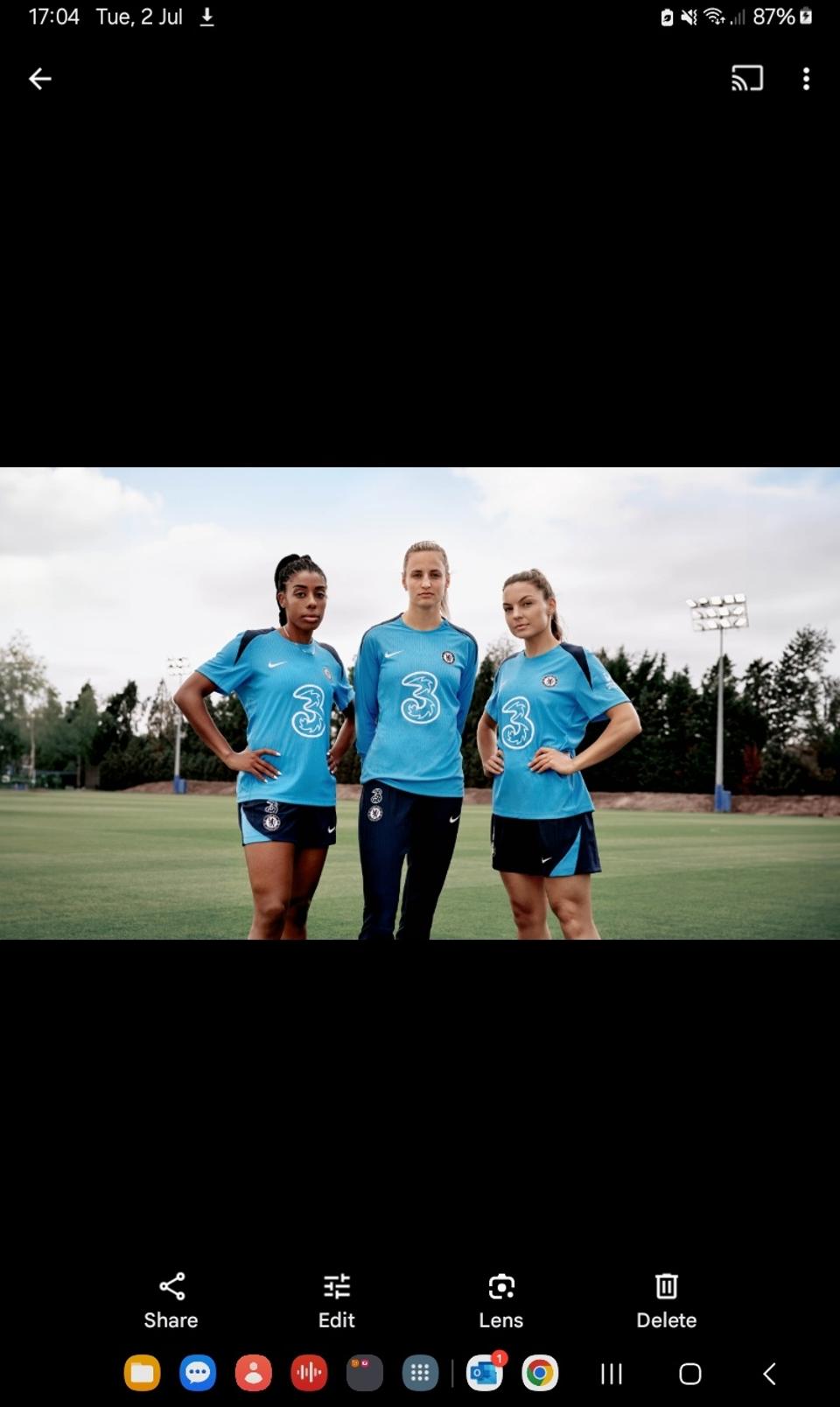 Three UK Becomes First Specific Principal Partner Of Chelsea FC Women