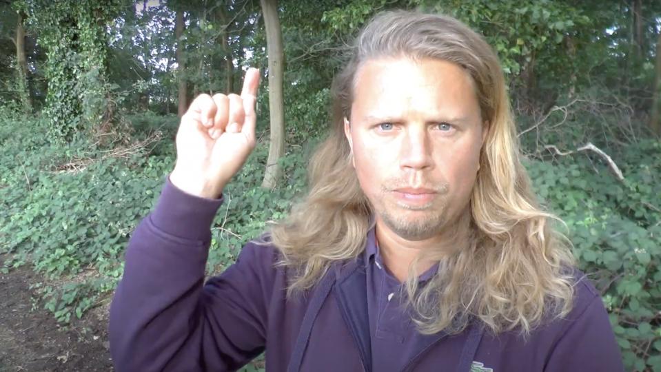 Jonathan Jacob Meijer Threatens To Sue Netflix For ‘The Man With 1000 Kids’