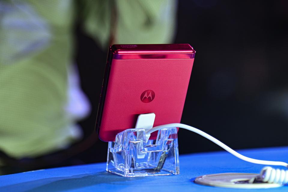 Motorola Rolls Out New Android Feature Boost To Razr Users