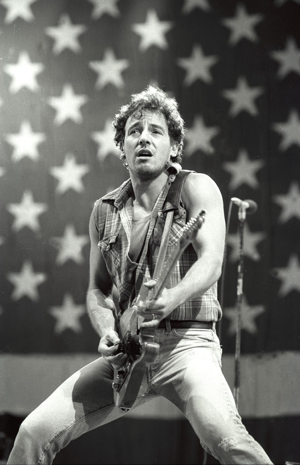 Bruce Springsteen’s ‘Greatest Hits’ Returns As One Of His Biggest ...