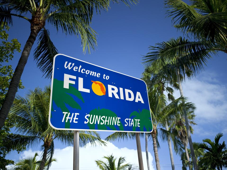 Florida Becomes 21st State With Universal Licensure
