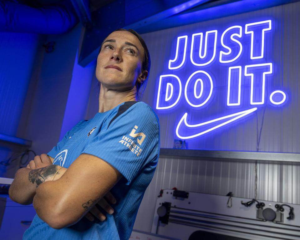 Serial Winner Lucy Bronze Joins WSL Champions Chelsea From Barcelona
