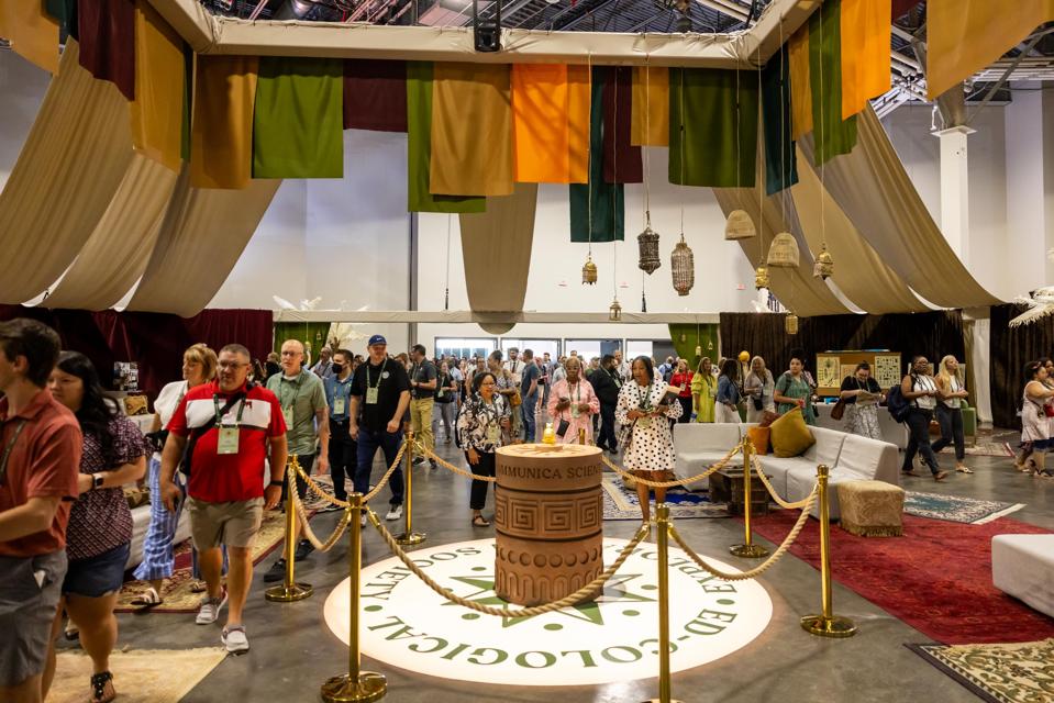 Dispatch From InstructureCon: All Eyes On AI, Lifelong Learning