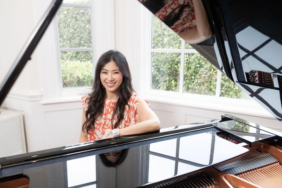A Look Inside Beauty Entrepreneur Jennifer Yen’s Los Angeles Home