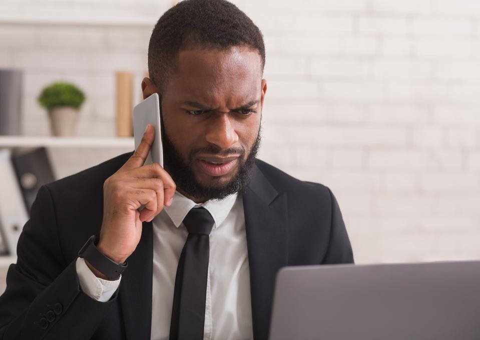 6 Differences Between Constructive And Destructive Workplace Feedback