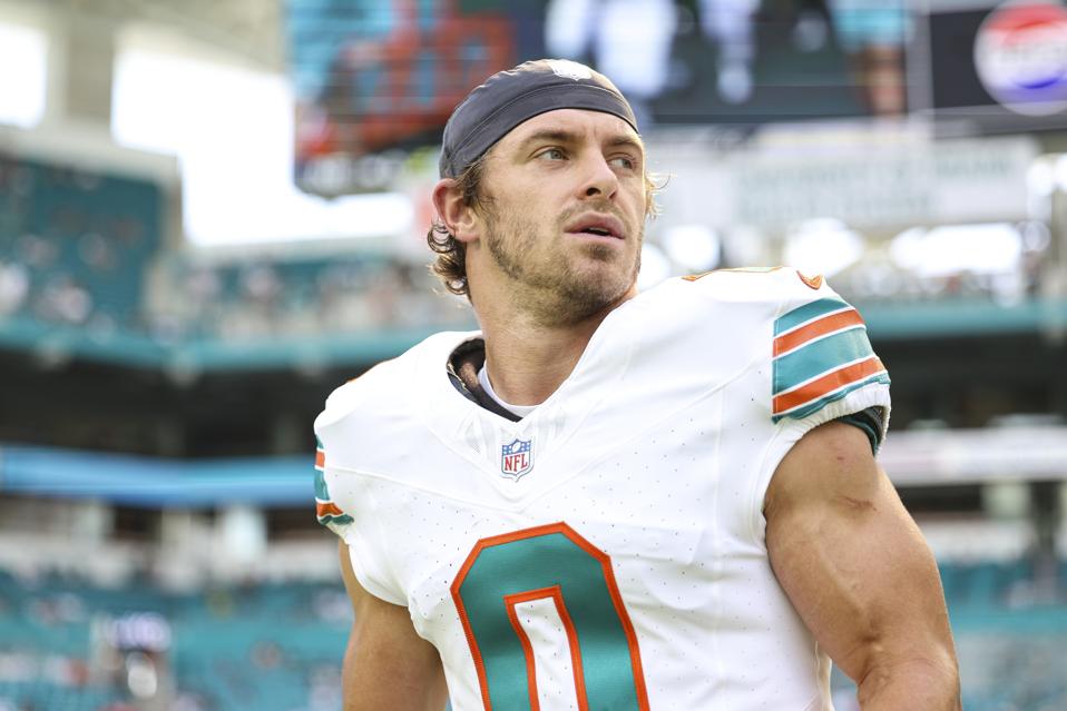 Miami Dolphins WR Braxton Berrios On Why He Returned To South Florida ...