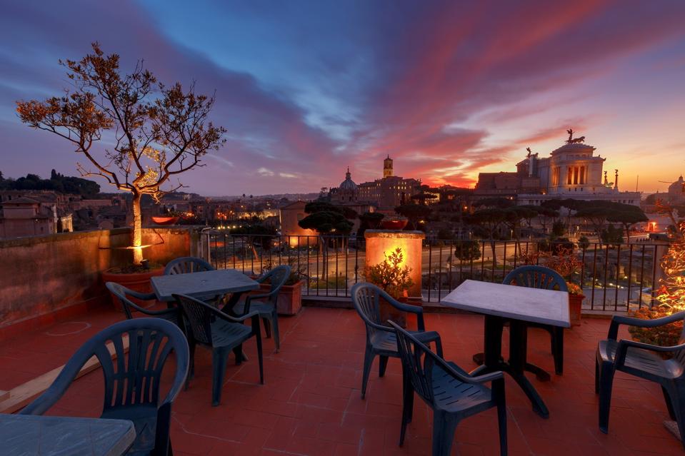 Where To Find Some Of Rome’s Spectacular Rooftop Bars