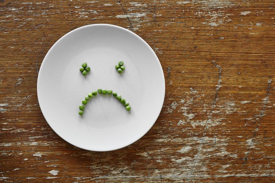 2 Reasons Why The ‘Clean Eating’ Trend Has To Die, From A Psychologist