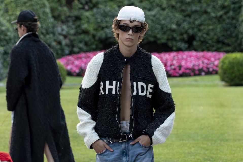 Rhude Spring ‘25 Opens New Chapter For Rhuigi Villaseñor At Lake Como