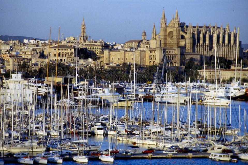 15 Places To Go In Palma De Mallorca For The Culture Hunter