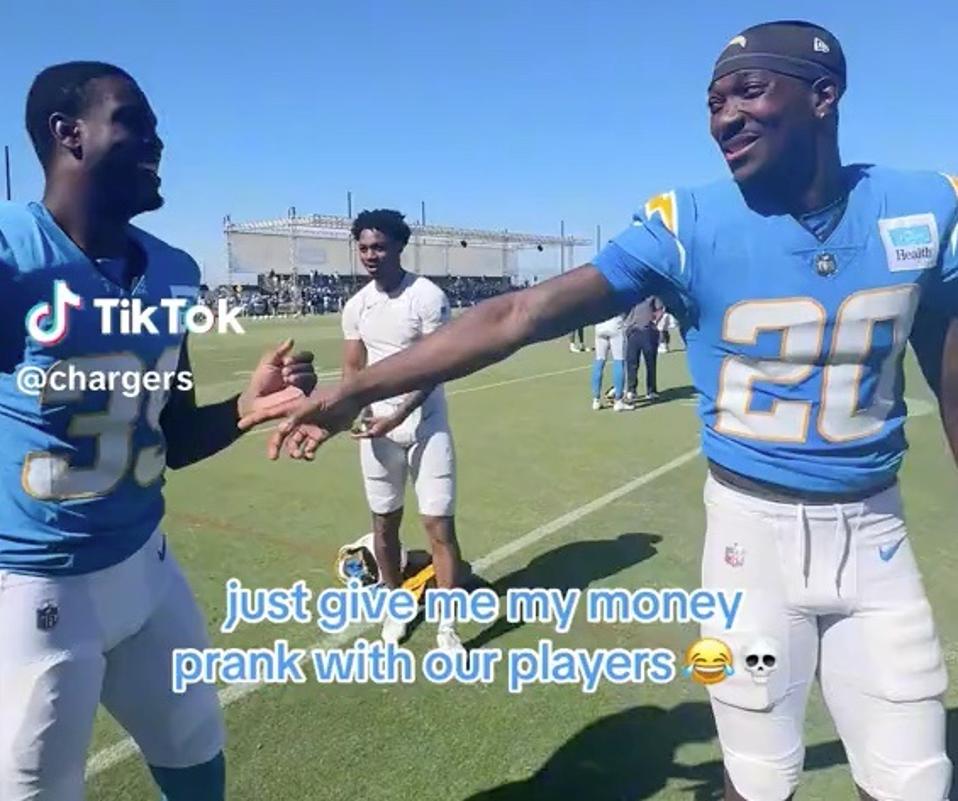 Viral TikTok Trend ‘Just Give Me My Money’ Explained
