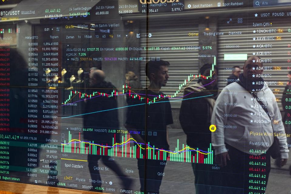 Stablecoins And Unstable Economies: The Currency Warm War Has Begun
