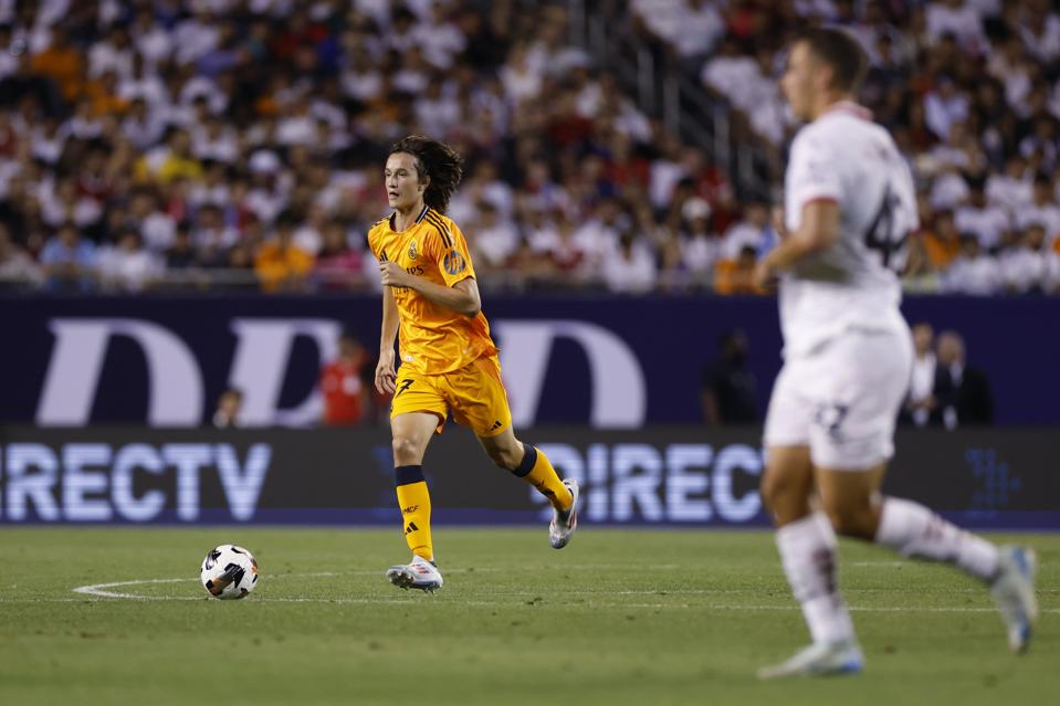 Real Madrid Preseason Prodigy Suffers Cruciate Ligament Injury