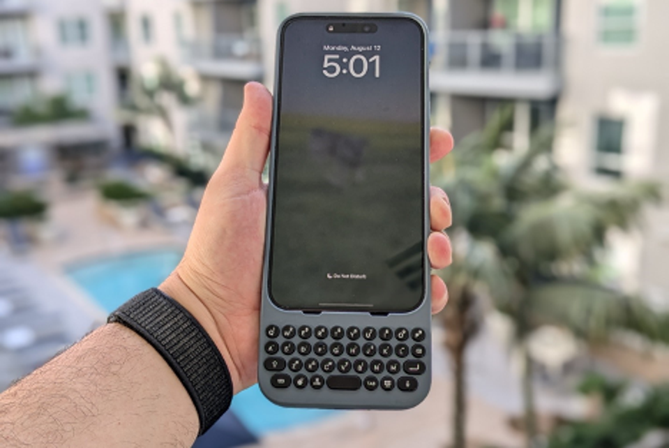 Clicks Keyboard Review: Bringing The Spirit Of Blackberry To An IPhone