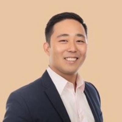 2025: A New Era For High-Ticket Coaching