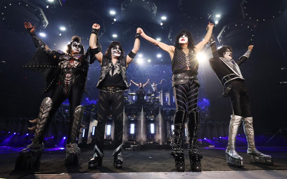 Kiss Charts A Top 10 Hit Once Again In America