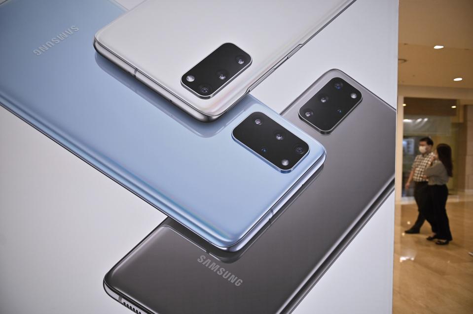 Samsung, Pixel, Android Update Warning—500 Million Phones ‘Vulnerable ...