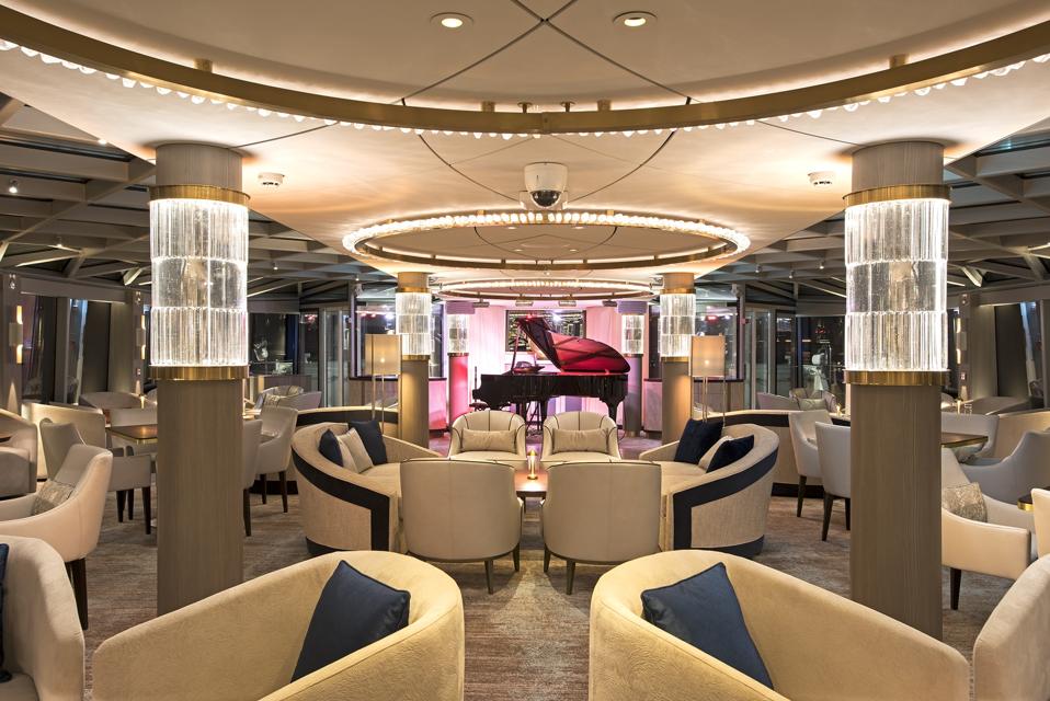 The most luxurious river cruise in France