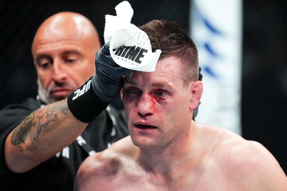 UFC 305 Results: Fighter Goes Viral With ‘Outrageous’ Head Knot