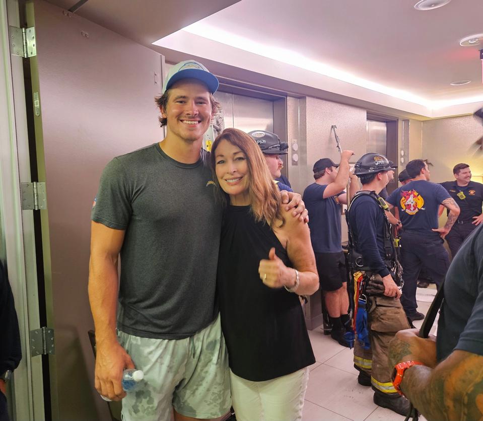 Justin Herbert Displays Leadership Skills Far From The Chargers’ Pocket