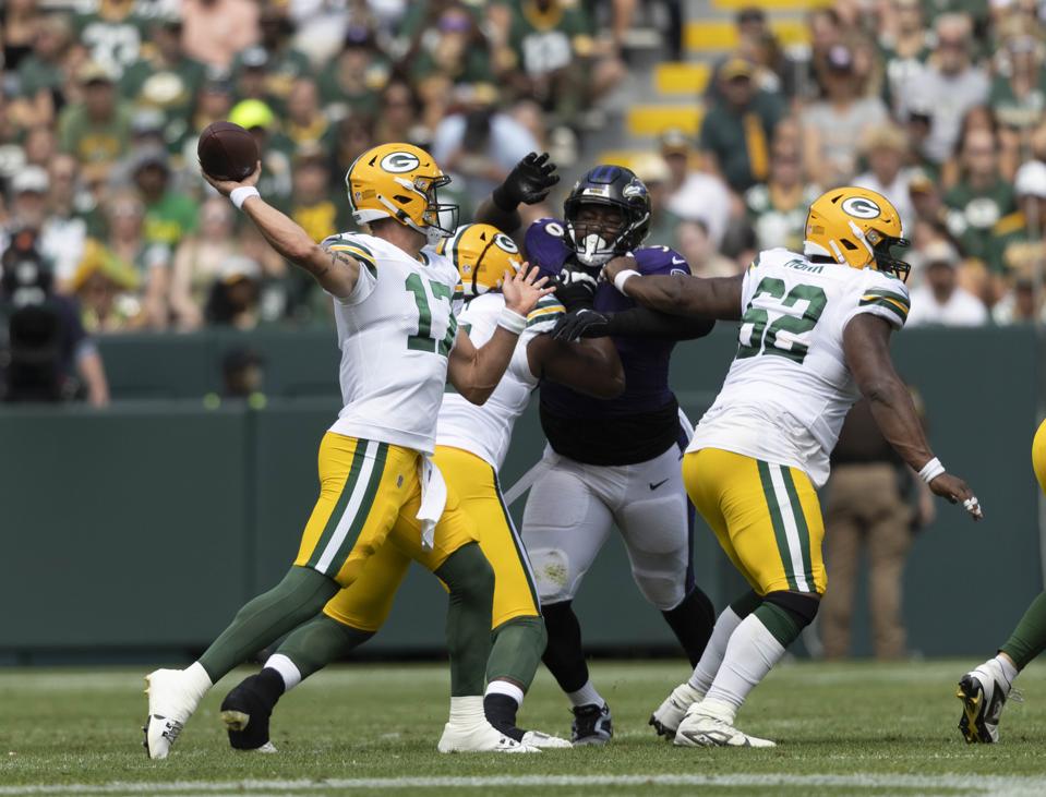 Bubble Boys: A Look At 12 Packers Hoping To Make The 53-Man Roster
