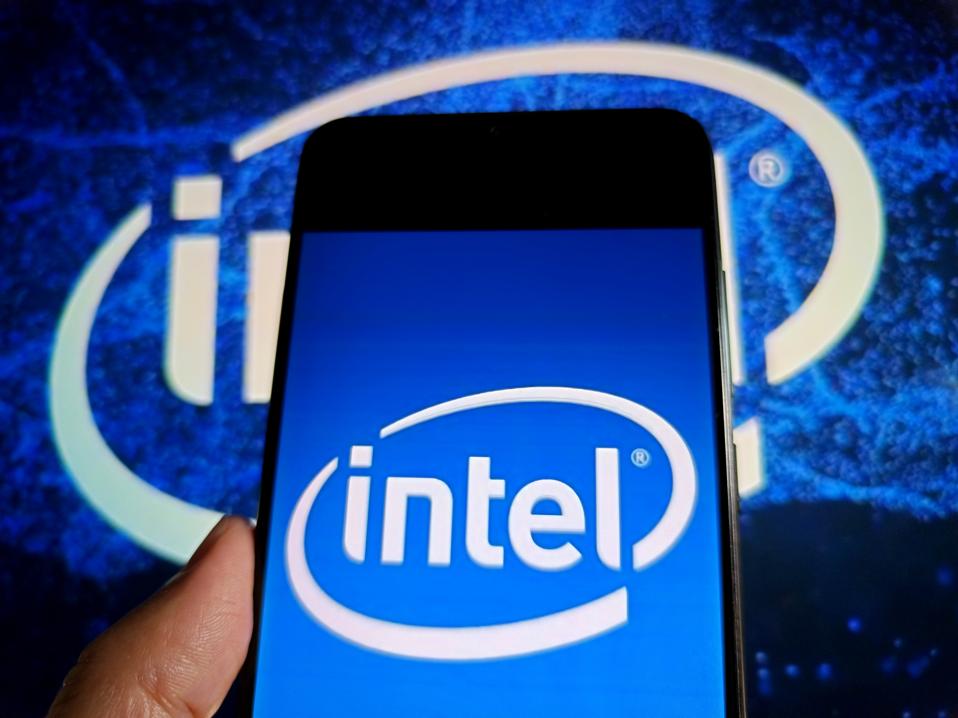 Why Did Intel Stock Witness The Worst Crash In Its 50-Year History?