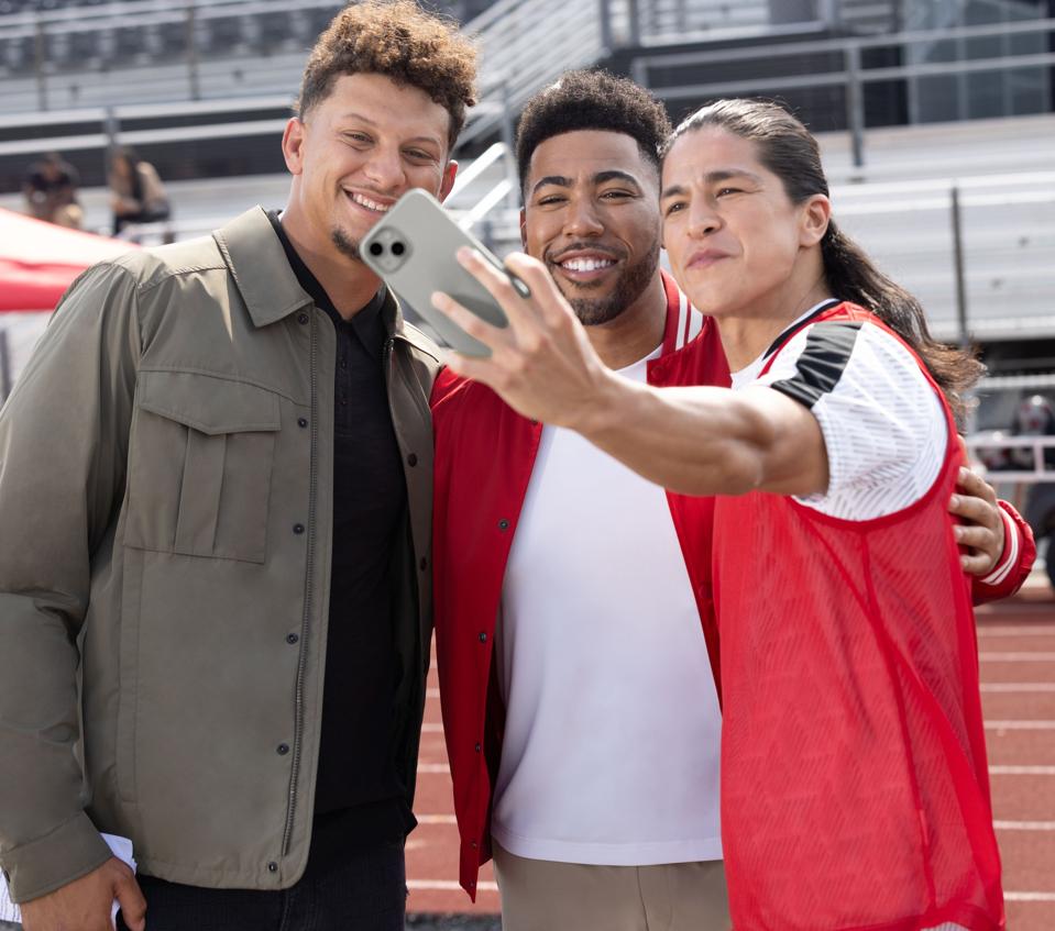 Chiefs Pro Bowler Patrick Mahomes And Ted Lasso Star Hit It Off While ...