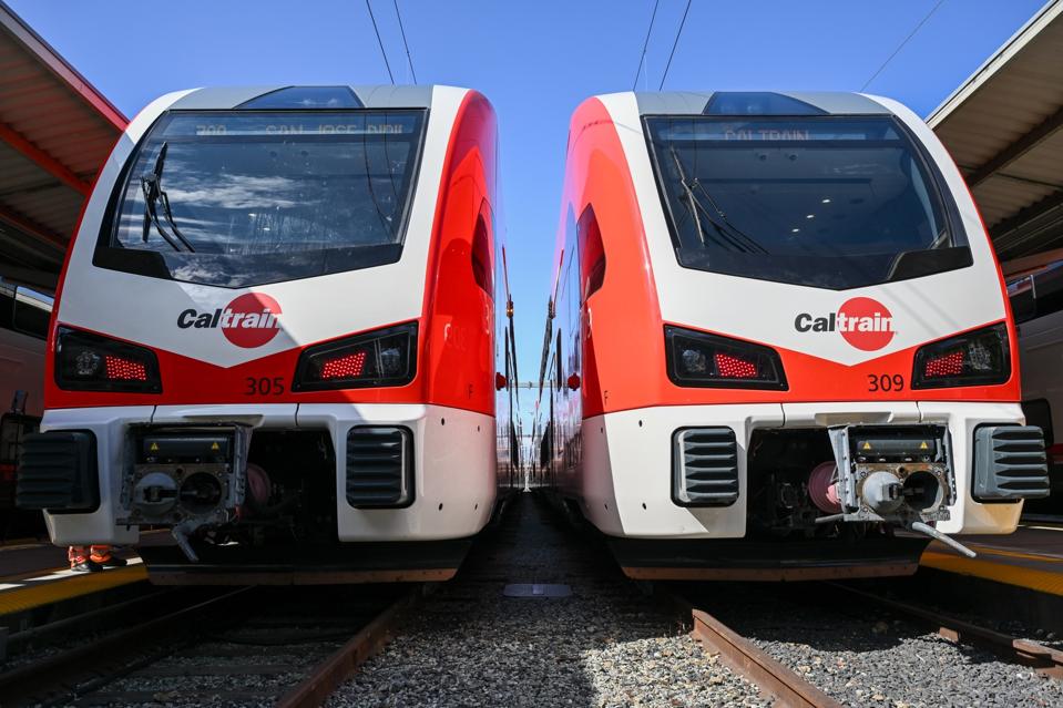 Caltrain’s Great New Electric Trains Replace Heavy Polluters