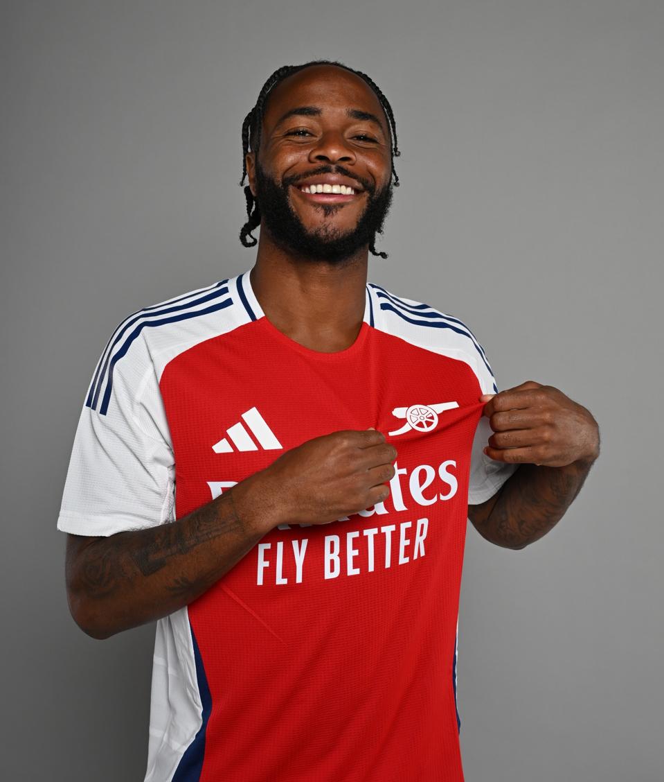 The Scary Reason Arsenal Signing Raheem Sterling Could Derail It All