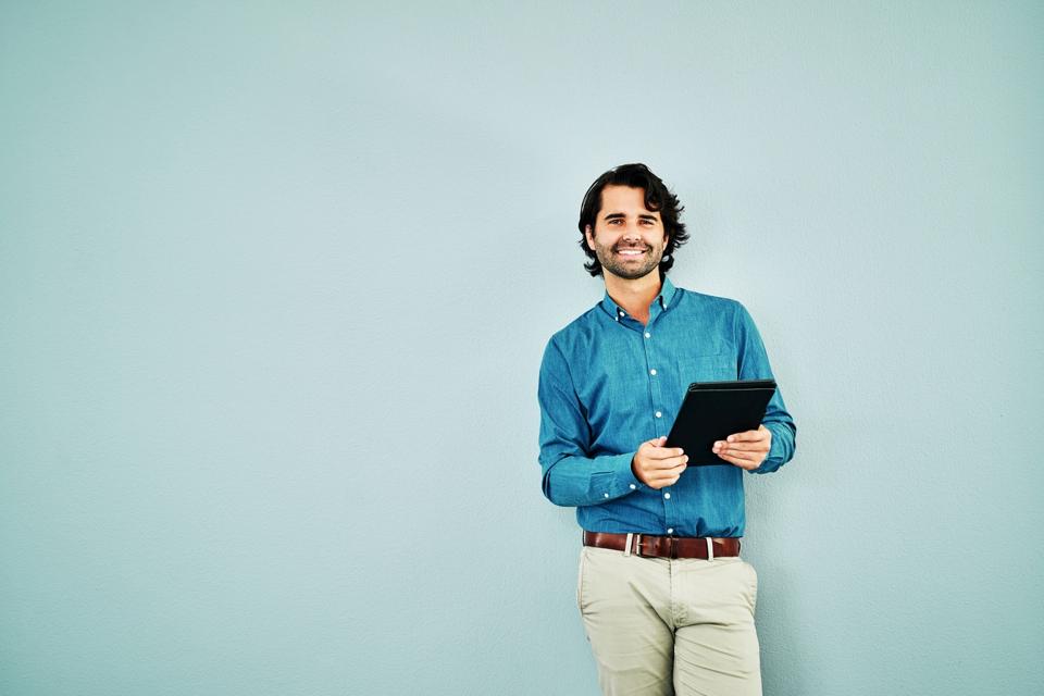 5 Crucial Updates to Enhance Your LinkedIn Profile in 2024