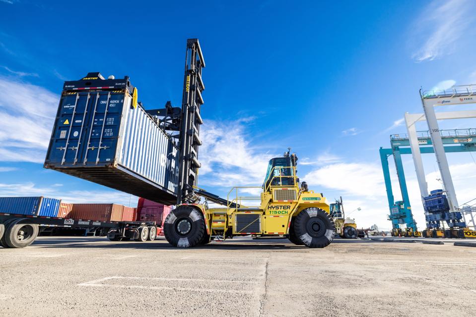 Hyster-Yale And Nuvera In Hot Pursuit Of Hydrogen Port Solutions