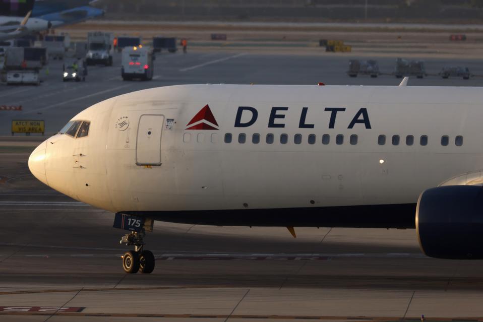 What’s Happening With Delta Air Lines Stock?