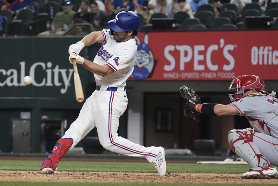 Identifying Faux Offensive Breakthroughs: Rangers 3B Josh Smith