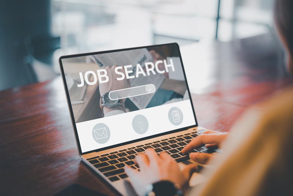4 Ways To Stay Ahead Of Your Job Search In December