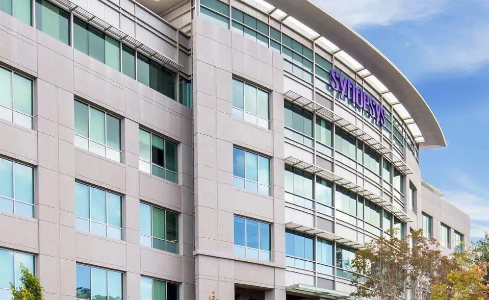Synopsys Launches 40G UCIe Solution To Accelerate Multi-Die AI Systems