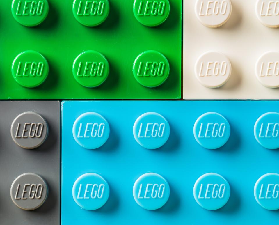 53 Amazing Lego Devices Power This Epic 'Great Ball Contraption'