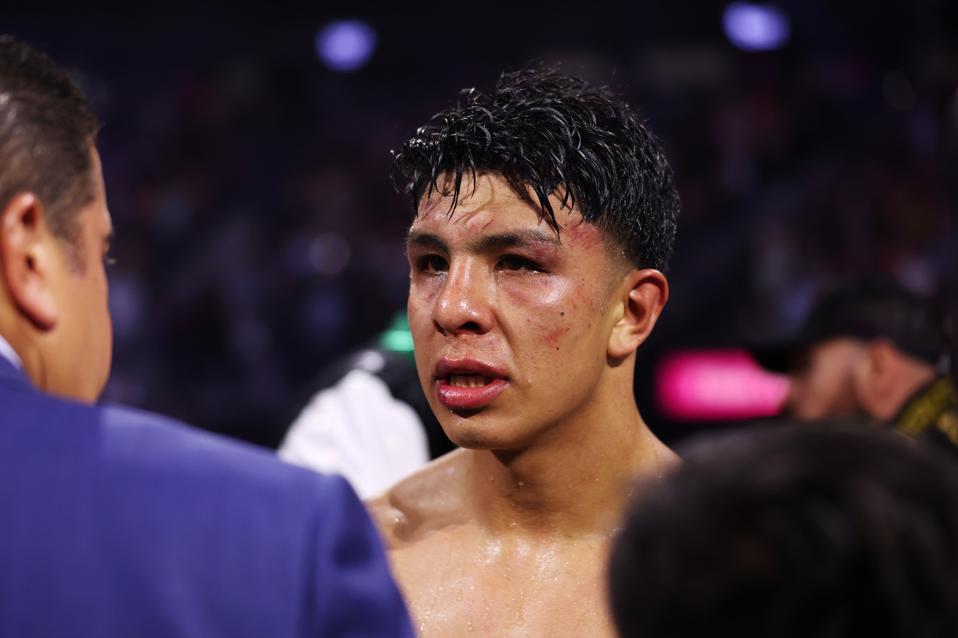 Massive Upset Shifts Top 10 In Latest ESPN Boxing Rankings