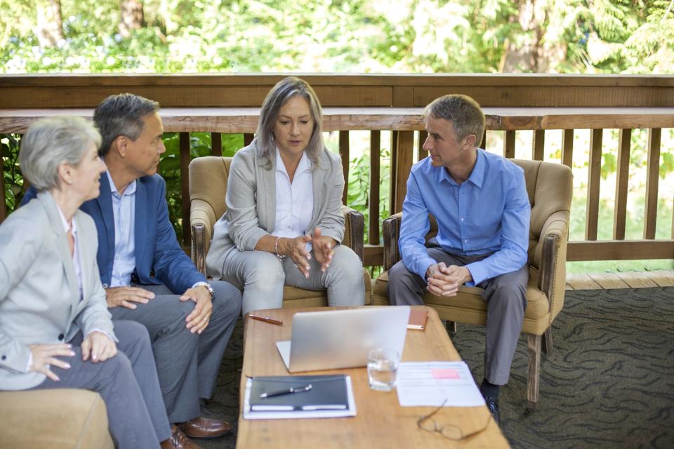 How To Conduct Startup Alignment Sessions: A Step-By-Step Guide