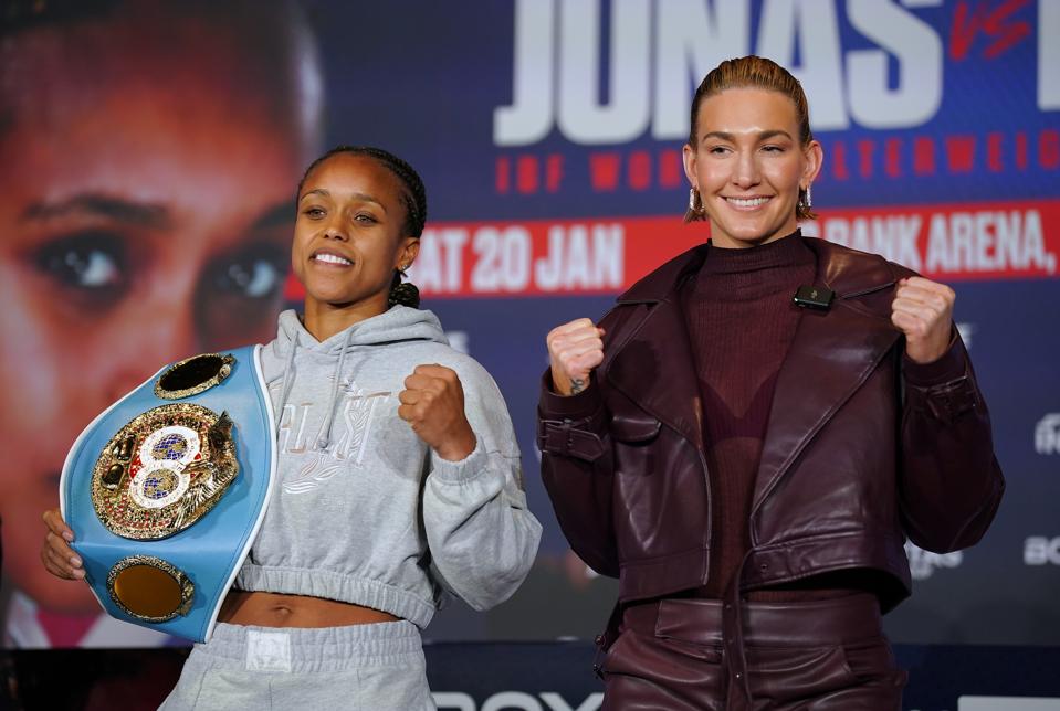 Mikaela Mayer Vs. Sandy Ryan: Date, Time And How To Watch