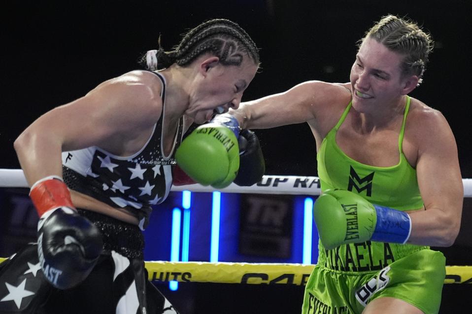 Mikaela Mayer Vs. Sandy Ryan Results: Winner, Scorecard And Reaction